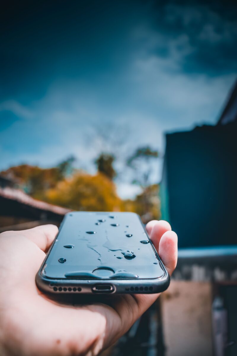 What Are The Most Common Causes of Problems With Smartphones? - Repair ...